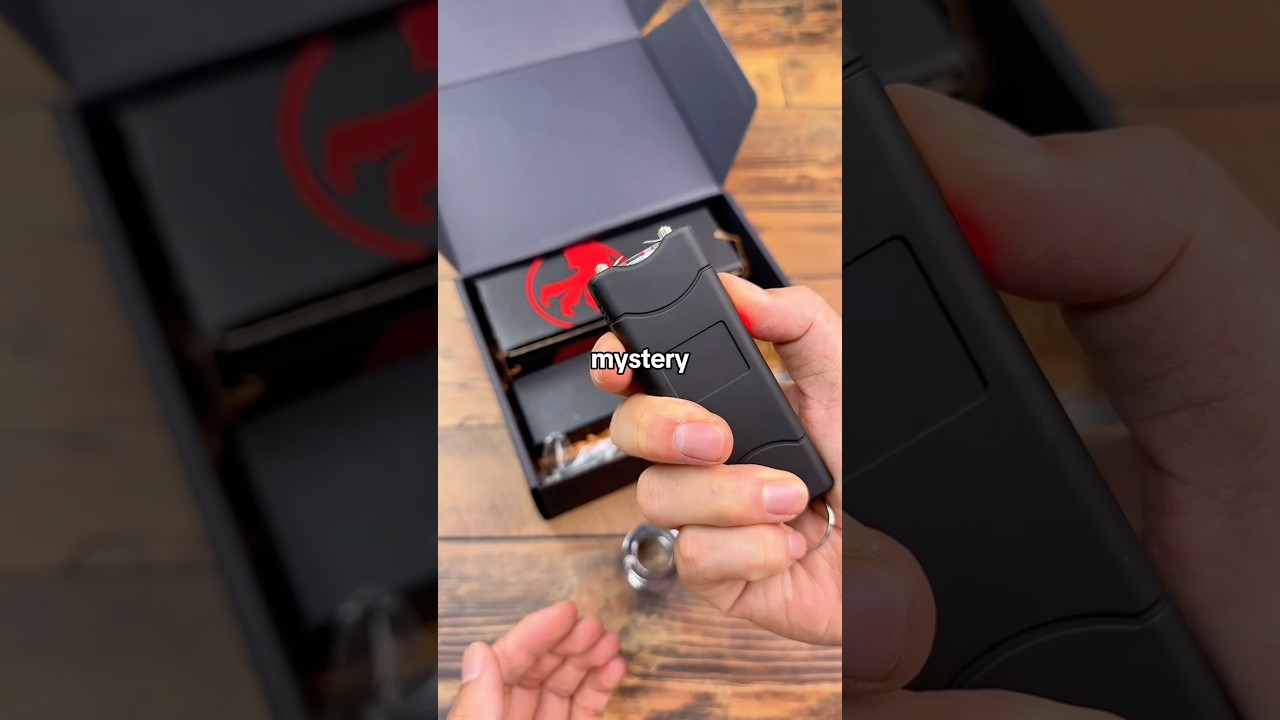 This customer didn’t want this box 🥺 #unboxing #mysteryknives #knives