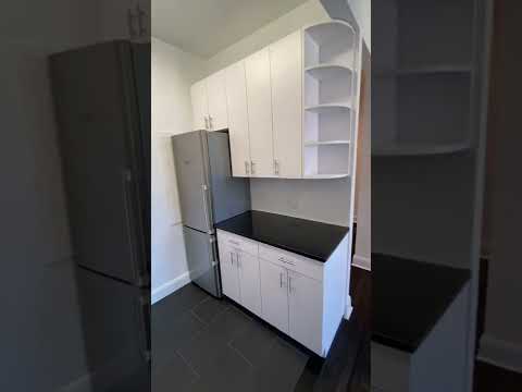 330 Eighth Avenue 5th Floor One Bedroom