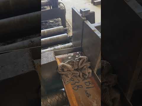 Cosen saw cutting away .