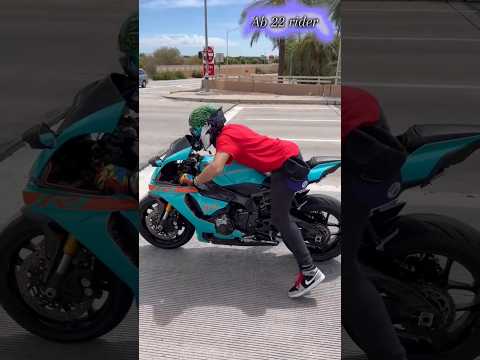 kawasaki ninja rider π₯π!! #kawasaki #publicreaction #zx10r #ytshots #tiktok #ninjazx10rlover #rider