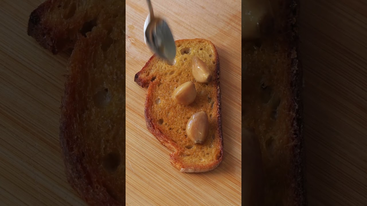 Garlic confit bruschetta