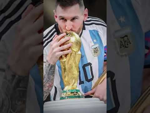 Just a normal picture of Messi winning the World Cup 🏆 #messi #ronaldo #football #shorts #short
