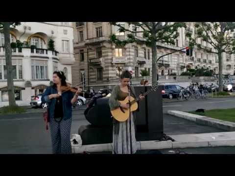 Street singer with amazing voice - Geneva Switzerland
