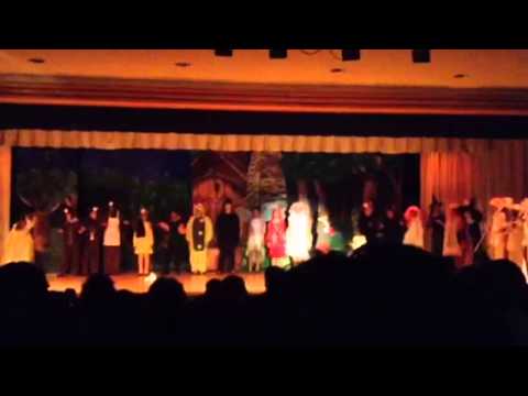 M.S.137 Shrek The Musical!