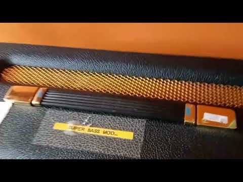 Gary Moore's 1993 Marshall Super Bass amp