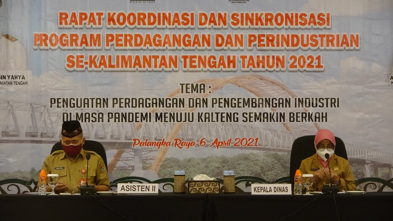 Asisten Bidang Perekonomian dan Pembangunan Setda Kalteng Membuka Rapat Koordinasi dan Sinkronisasi