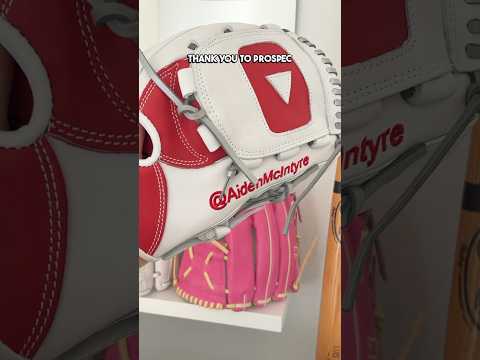 The craziest Baseball Glove π₯π₯