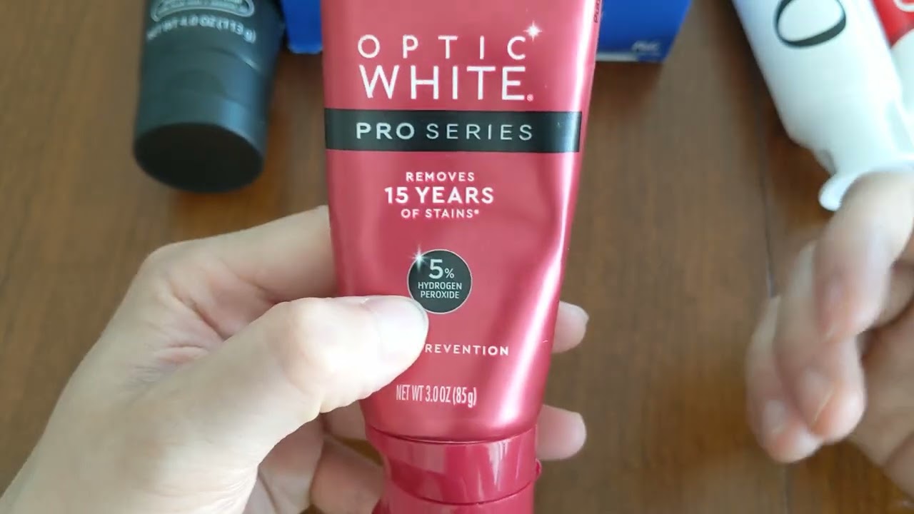 Colgate Optic White Pro Series Dentist Review