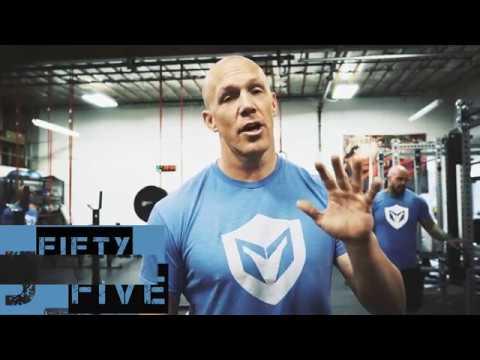Bobby Maximus 21-Day Summer Shred Workout Plan - Get Maximus Body Abs ...
