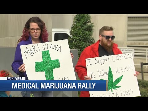Group protests for legalizing marijuana