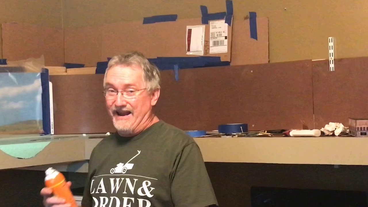 Mounting the backdrop, Part 2