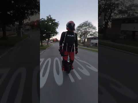 Long weekend speed check #insta360onex2 #insta360 #euc #electricunicycle #toronto #shermans #pinoy