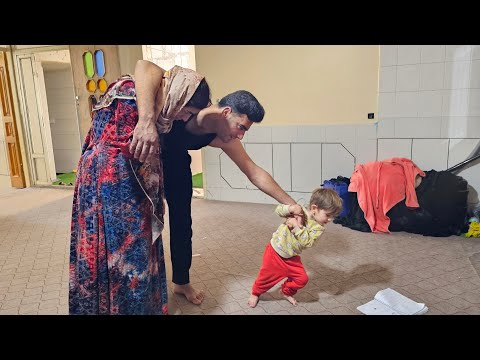 The Hard Life of Nomads: Khosrow's Unceasing Efforts to Consolidate Her Love for Niloufar