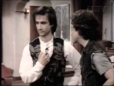 Balki and Larry - Are they gonna grab a money? - Perfect Strangers