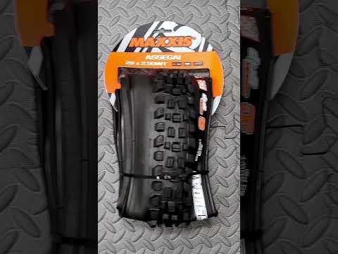 Something is different! New rubber for the 2025 racing season #mtb #maxxis #tires