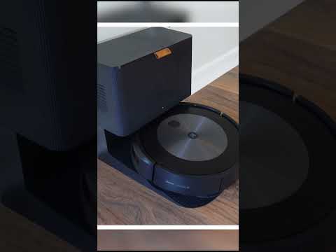 Roomba j6+ vs. j7+: Self-Emptying Smart Vacuum Faceoff! #shorts