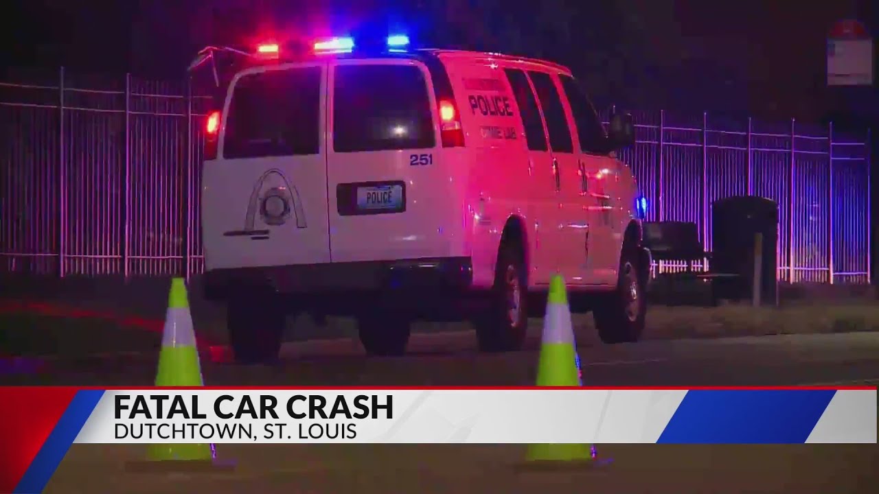 1 person dead after overnight crash in south St. Louis, four passengers hospitalized