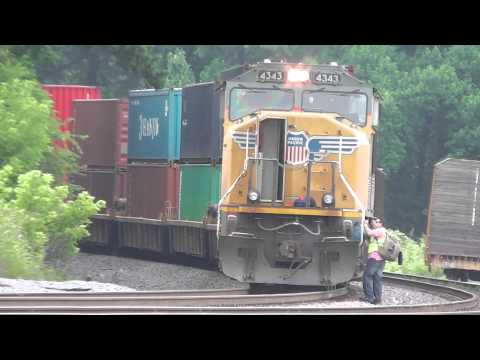UNION PACIFIC NS 25Q CREW CHANGE & NS 52D NB GRAIN TRAIN AT BRIDGE 6-9-2015 ATLANTA,GA.