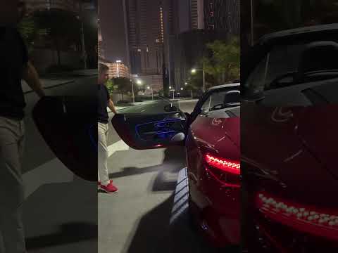 New MERCEDES BENZ SL55 AMG BY NIGHT - V8 #Dubai #mercedesbenz #amg #mercedesamg #Sl55amg #SL