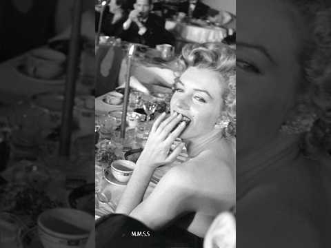 Marilyn Monroe rare collection - The Henrietta Award for Best Young Box Office Personality Jan 1952