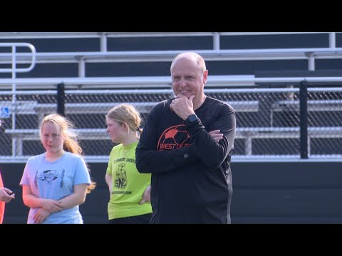 West De Pere’s Chad Johnson retires after years of coaching at college and high school levels