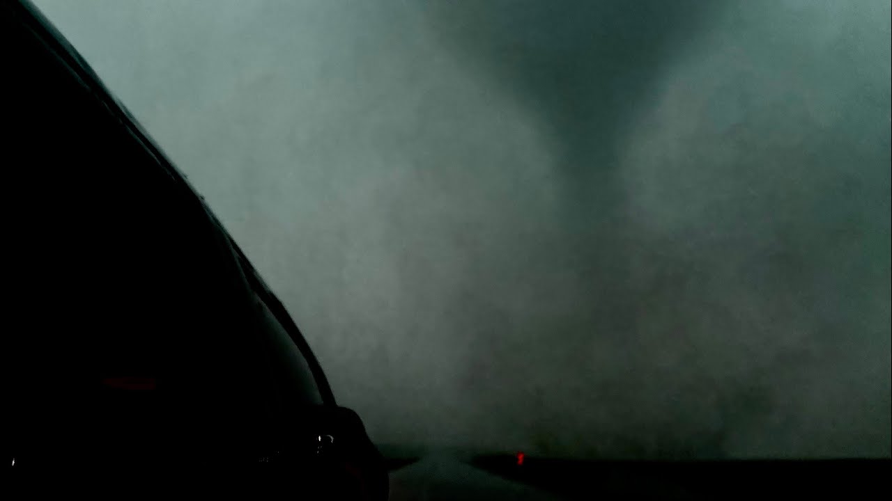 Intense Tornadoes Likely 🔴 Live Storm Chasing