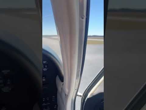 Piper Seminole Glass Cockpit #piper #studentpilot #pilot #flight #aviation #flighttraining #pa44