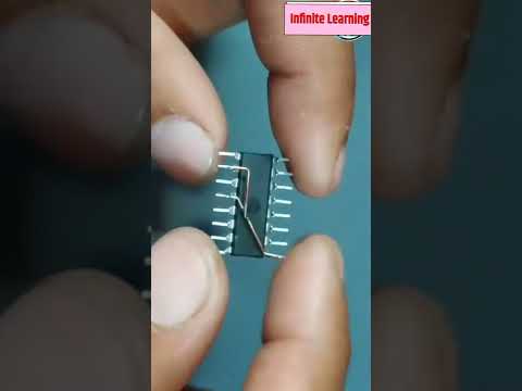 DIY LED chaser circuit using CMOS Decade counter IC CD4017 and NE555 timer.