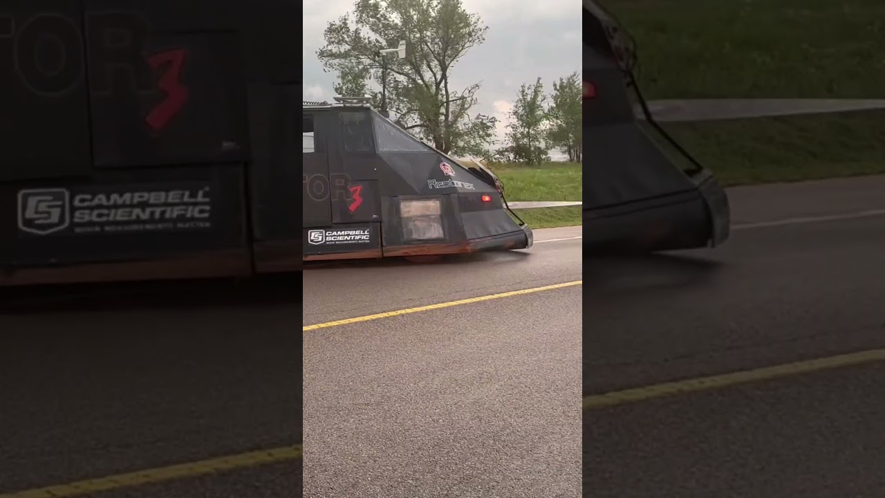 When friends have to put the #dominator 3 in the ditch, @maxarcherwx to the rescue. ​#blackbetty