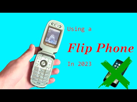 Using a Vintage Flip Phone in 2023 - is it Possible?