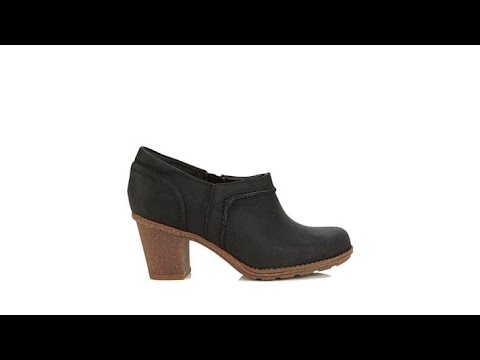 Collection by Clarks Sashlin Aleta Leather Shootie