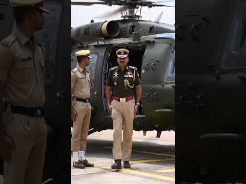 Duty Calls Brave Army Officer Flies Out for Operation🇮🇳🚁#8kvideo #helicopter #ssc #navylife