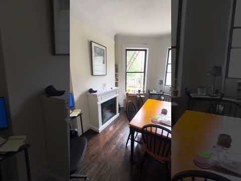 940-5 - 3 bed or 2 bed with dining room