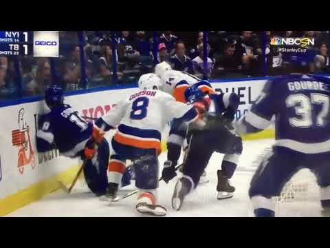 How fines could solve the NHL’s crosschecking problem: Tough Call Suspension recommendation