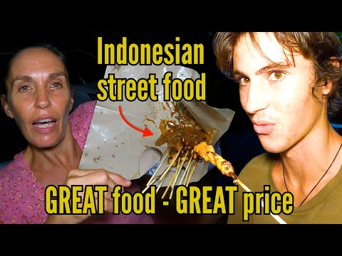 Jakarta STREET FOOD best FAMILY feast for under $1 Sailing Indonesia Ep 193