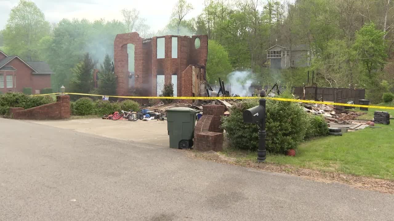 Fire destroys home in Johnson County