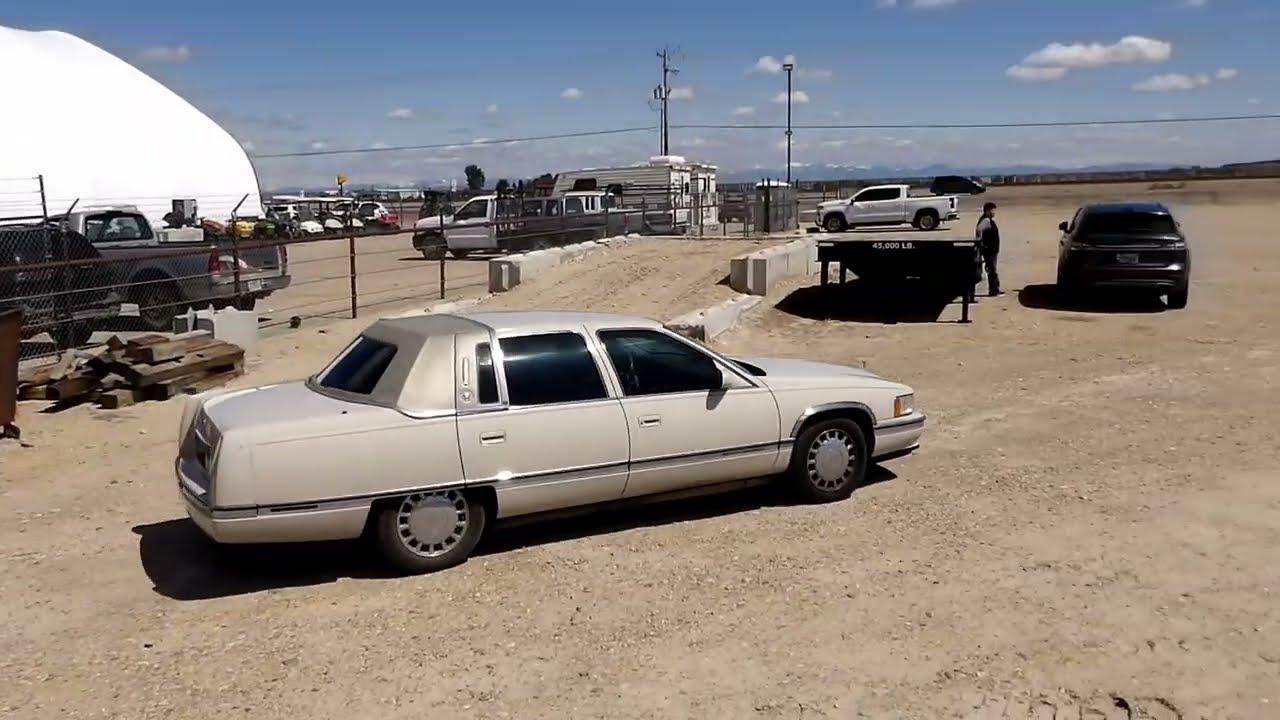 M 925DV 1996 Cadillac Deville