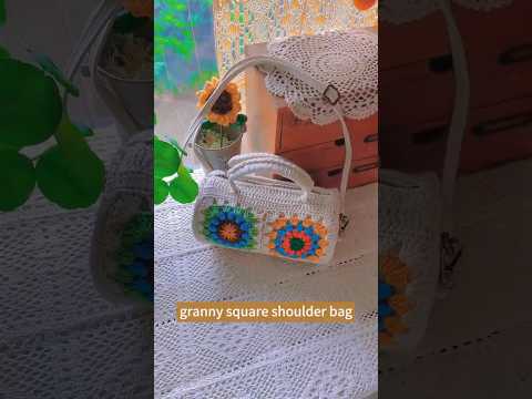 How to Crochet Granny Square Handbag | Crochet Granny Square Bucket Shoulder Bag
