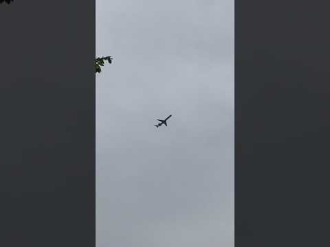 American Eagle Bombardier CRJ700 flying over National Park #aviation #entertainment #planespotting