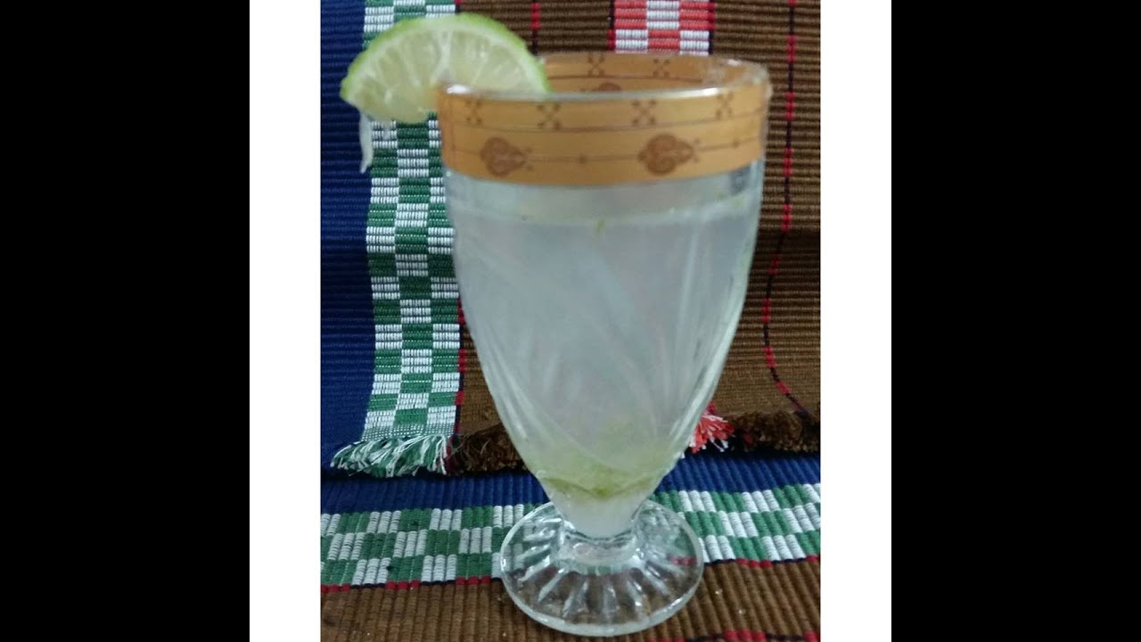 Easy Homemade Lemonade Recipe - Lemon juice