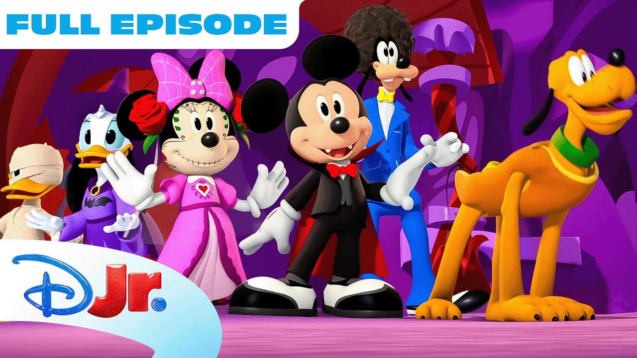 Mickey Mouse Funhouse Halloween Full Episode 🎃 | Giant Pluto & Pumpkin Carving! | S1 E25 |@disneyjr