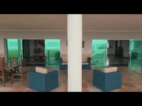 Casa no Iguape Pé na areia