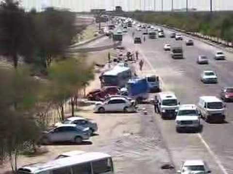 Horrific series of accidents on Abu Dhabi - Dubai road