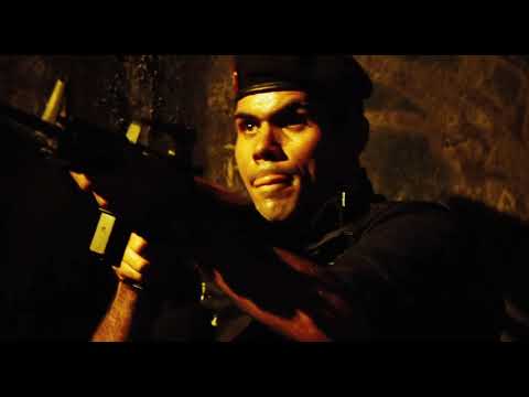 Tropa de Elite (2007) - Drug raid