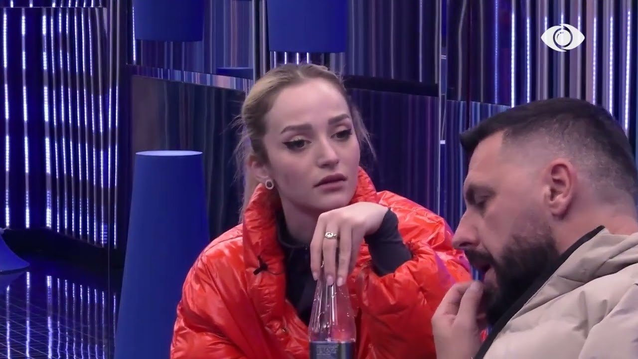 “Ajo letra kishte një mënyrë të folurit që…”/ Selin bisedon me Mirin ...