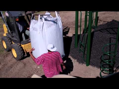 Black Rubber Mulch How-To & Tips