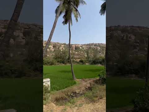 ???????? Unbelievable Rock Formations in Hampi, India ! ????