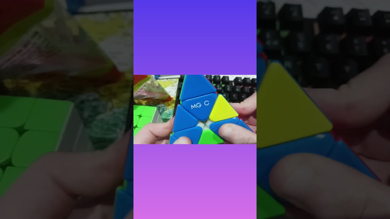 not a loop #tricks #cubing #viral #solving #shorts #loop