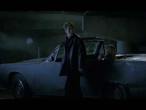 Photoshoot at an accident site, Crash (1996)