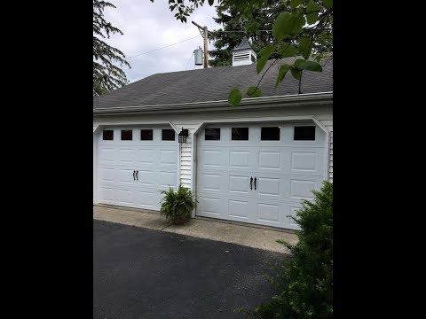 CHI 16x7 4251 vinal back insulated r-value 7.94 Garage Door naperville,il 60565